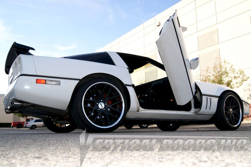 CHEVROLET CORVETTE C-4 1984-1996 VERTICAL LAMBO DOORS – Vertical Lambo ...