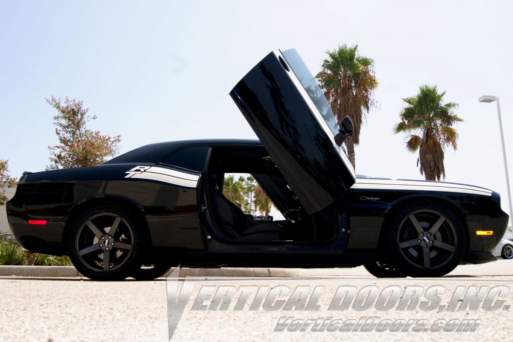 DODGE CHALLENGER 2009-2021 VERTICAL LAMBO DOORS | Vertical Lambo Doors